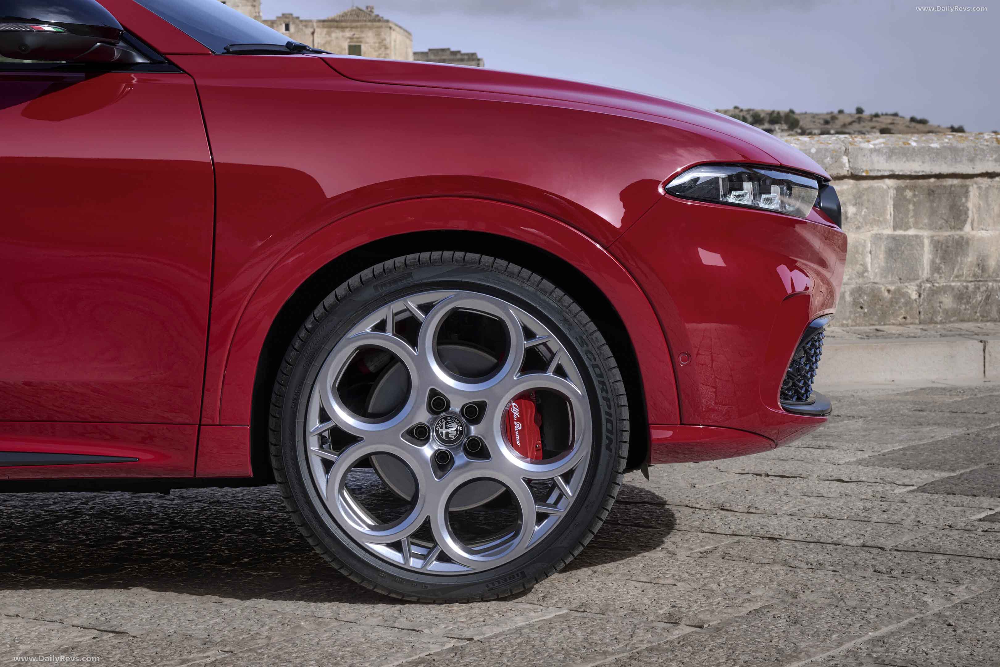 2024 Alfa Romeo Tonale Tributo Italiano - Stunning HD Photos, Videos ...