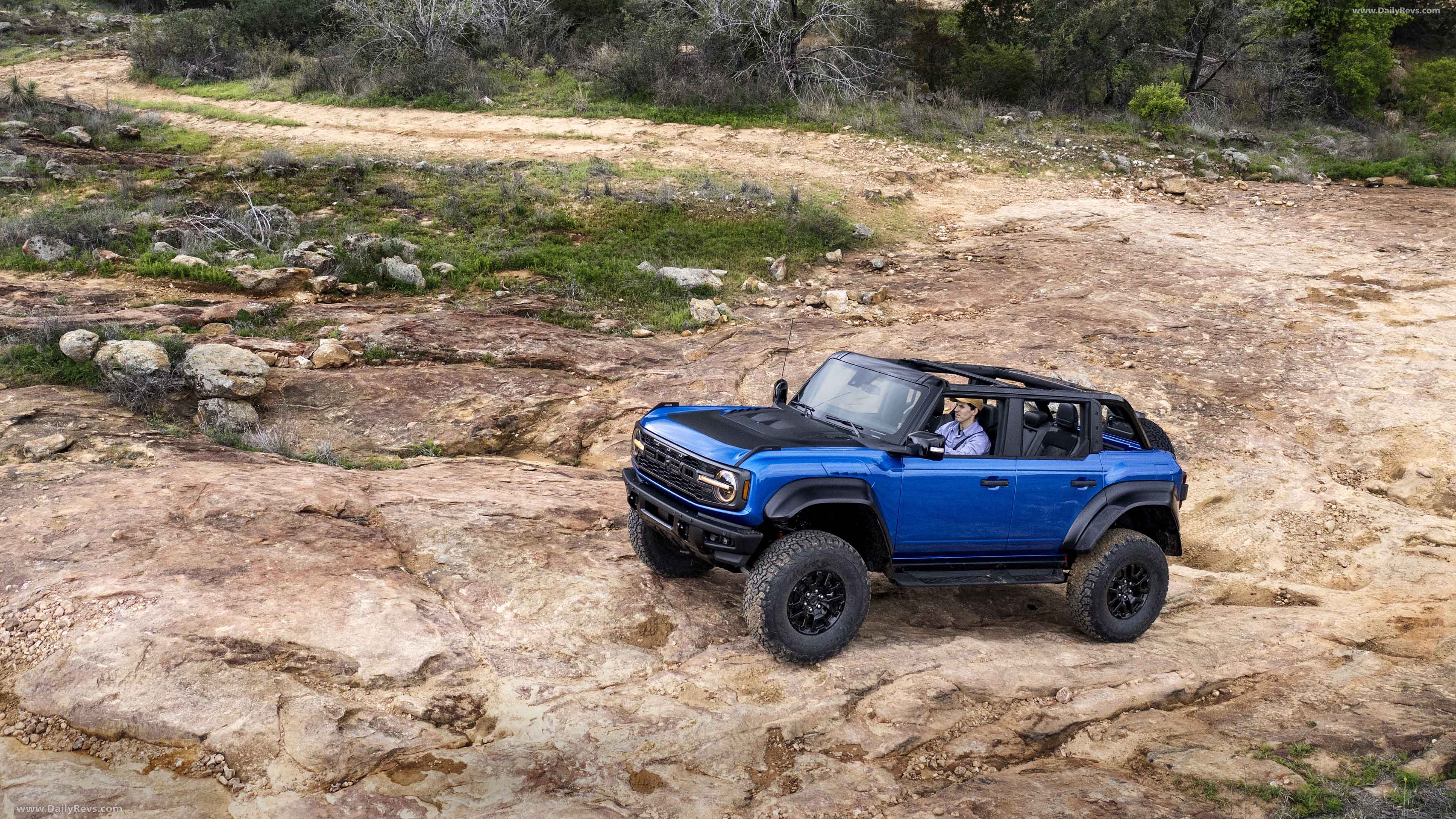 2025 Ford Bronco Raptor Black Appearance Package - Stunning HD Photos ...