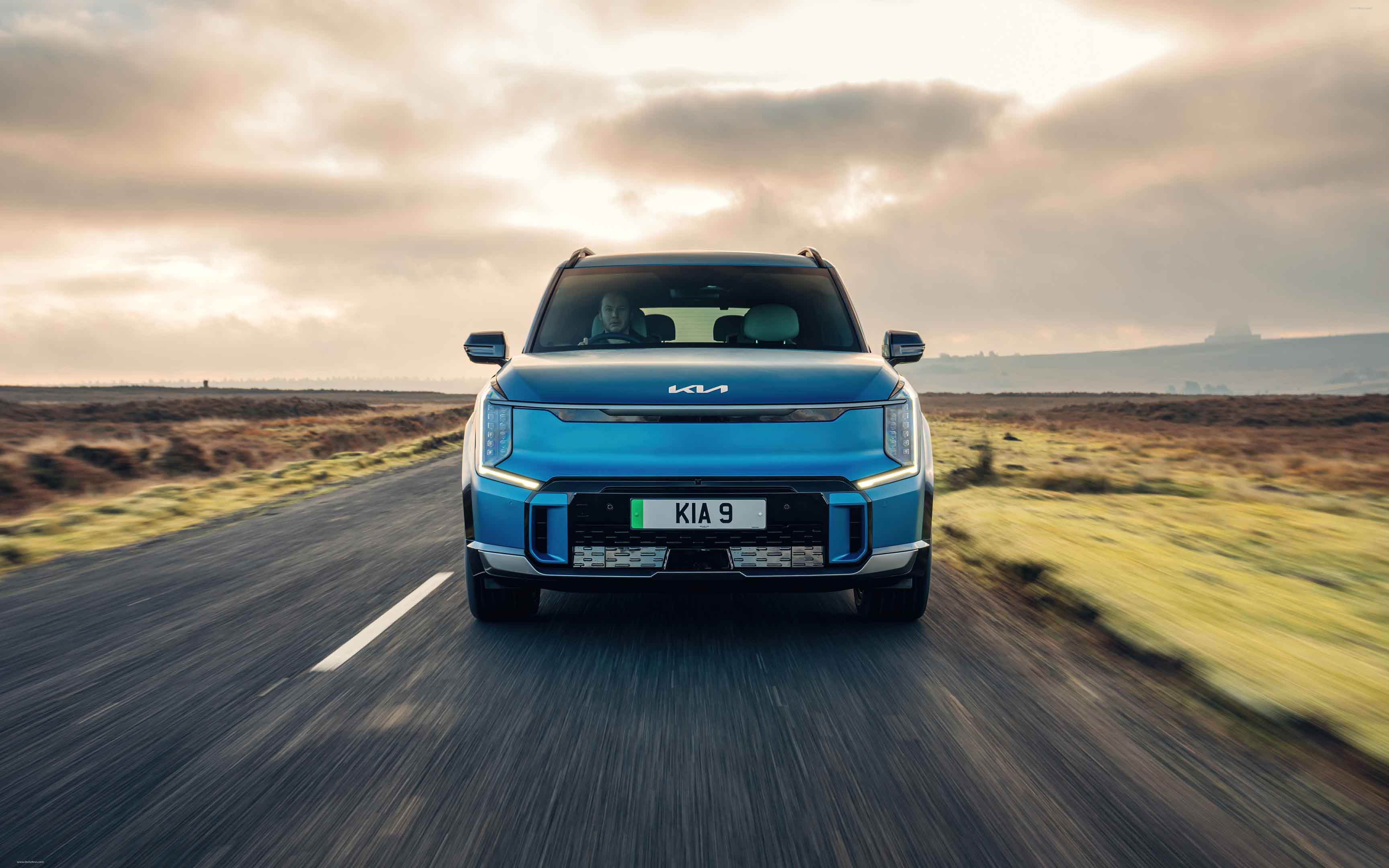 Dailyrevs | Latest Car News, HD Pictures, Car Galleries and Car Videos