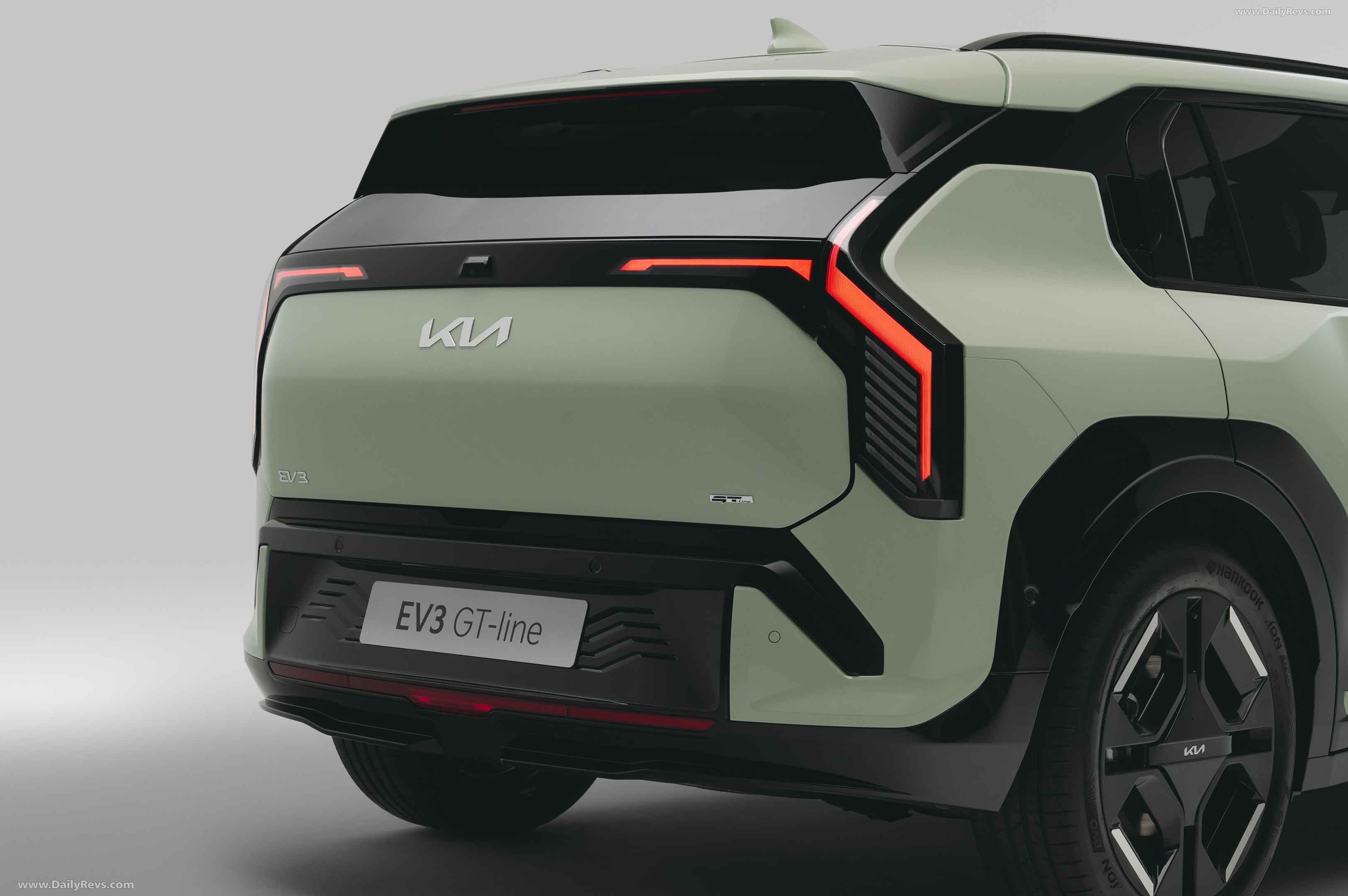 2025 Kia EV3 GT Line - Stunning HD Photos, Videos, Specs, Features & Price - DailyRevs