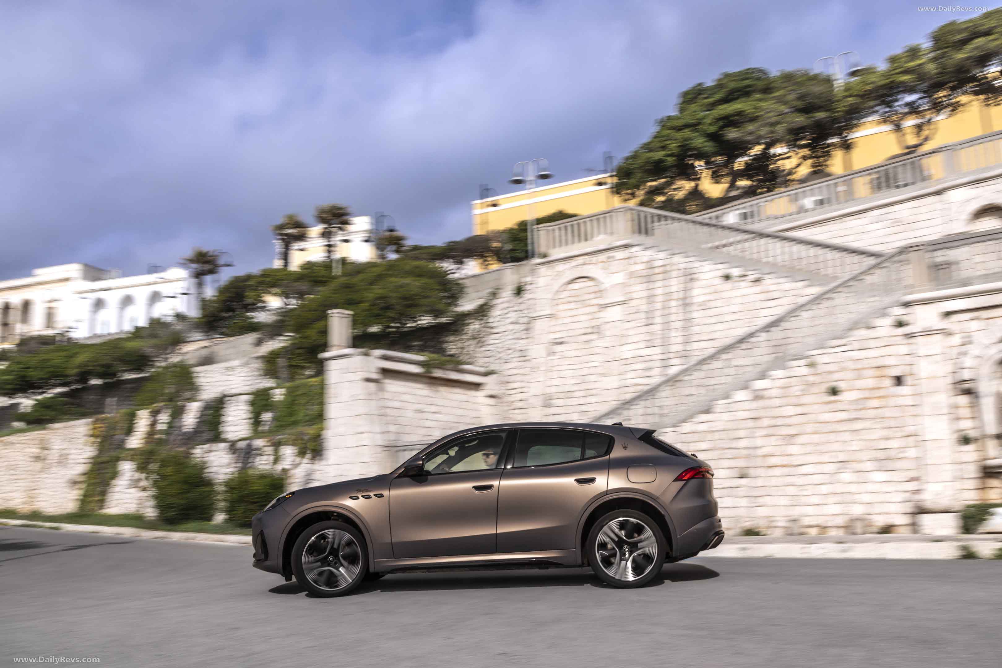 2024 Maserati Grecale Folgore Rame Folgore - Stunning HD Photos, Videos ...