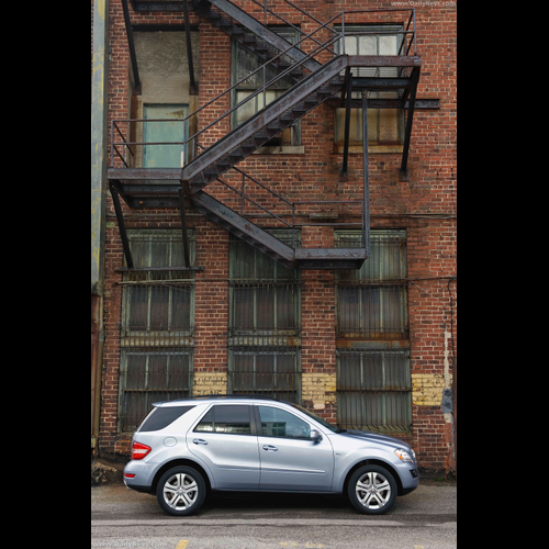 2010 Mercedes-Benz ML450 Hybrid - Stunning HD Photos, Videos, Specs ...