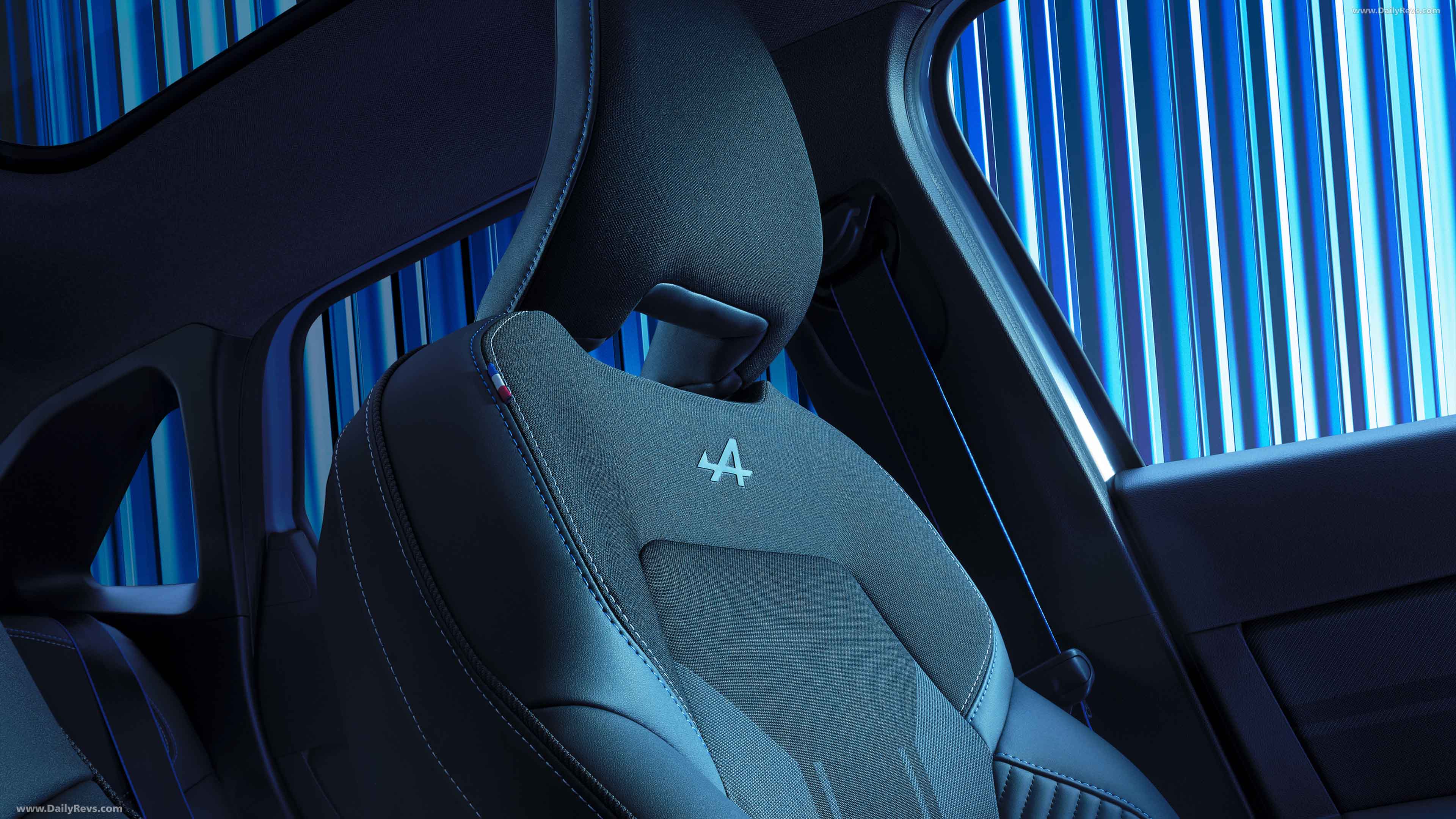 2025 Renault Symbioz E-Tech Esprit Alpine - Stunning HD Photos, Videos ...