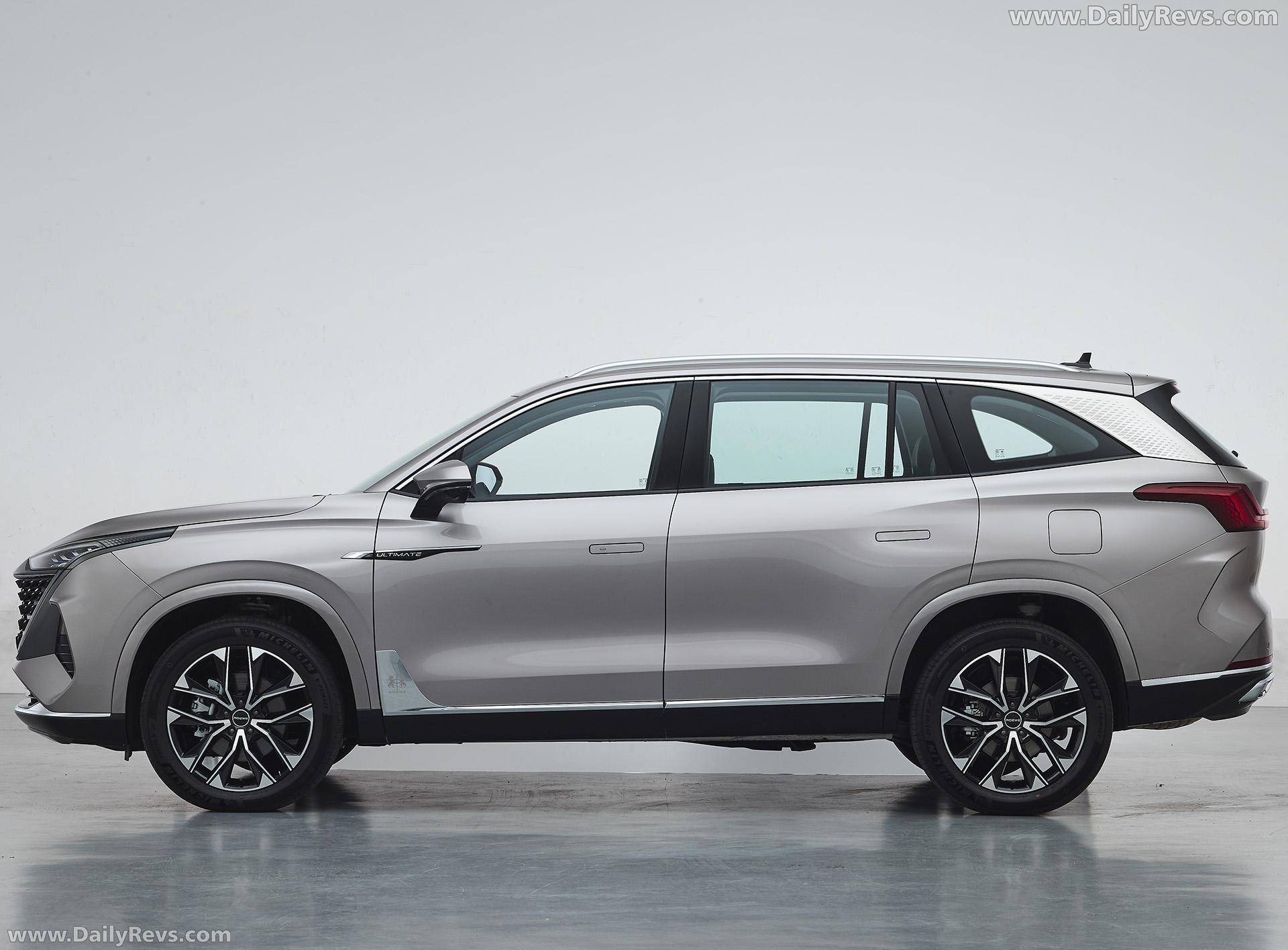 2022 Roewe RX9 - Stunning HD Photos, Videos, Specs, Features & Price ...